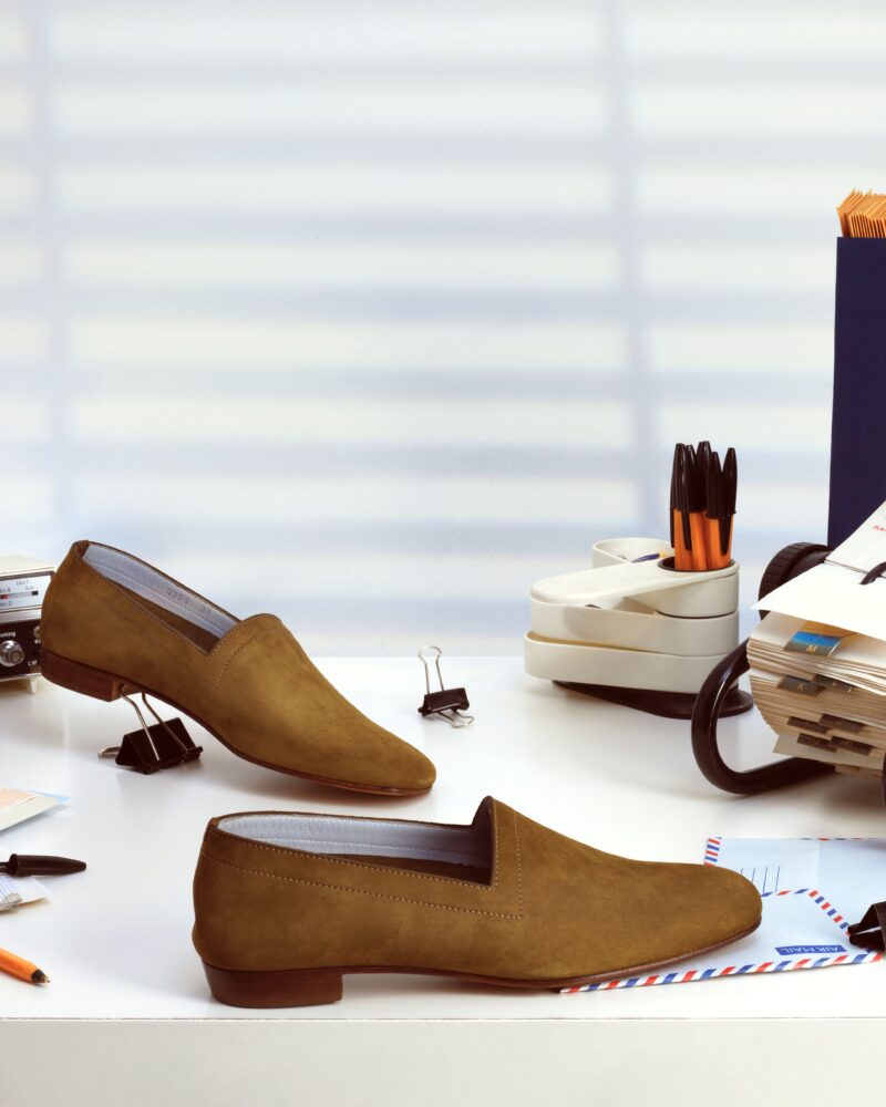 No.17 Olive Nubuck Flats - Ops & Ops